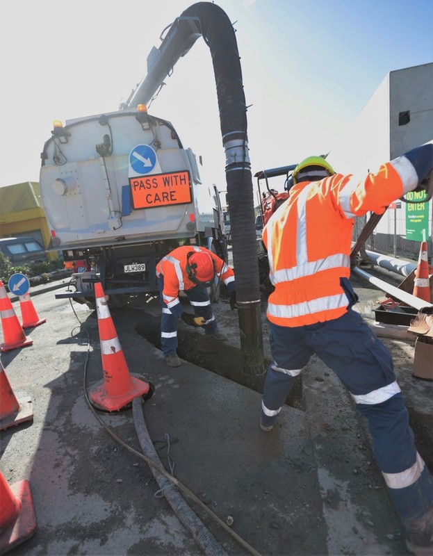 Hydrovac Excavation Machine | Sweeptech - Road Sweepers & Hydrovacing ...